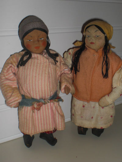 Soviet Era Uzbeck Couple – Around the World with Dolls